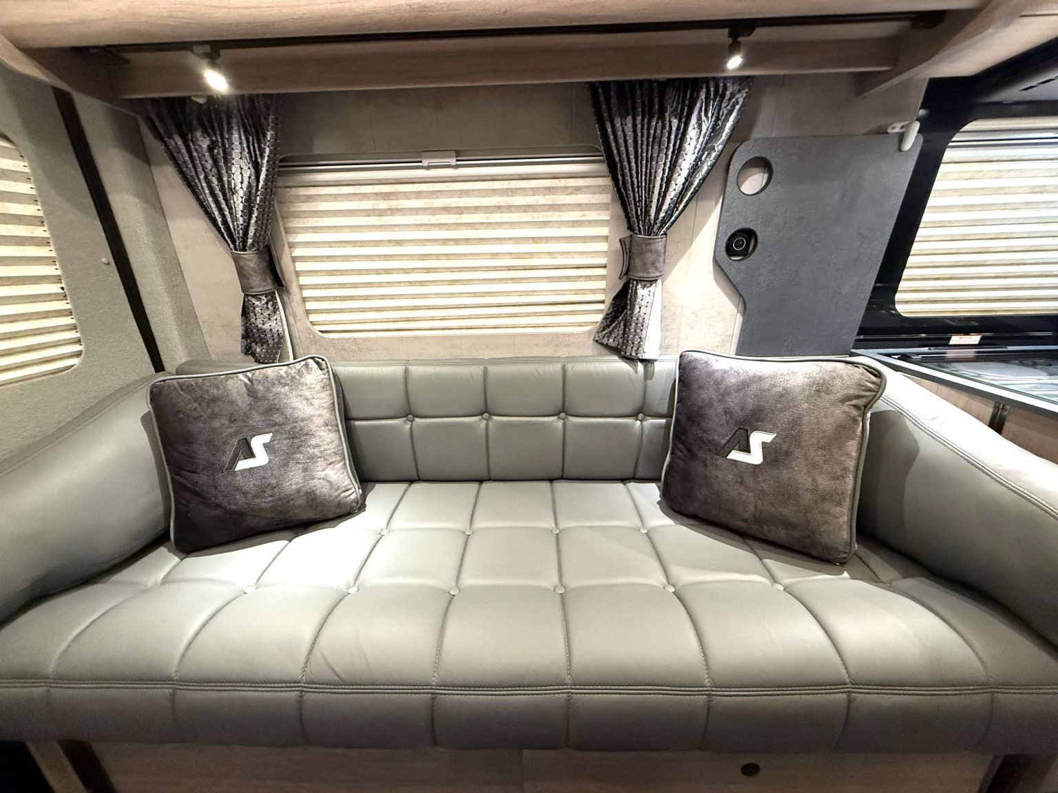 IMG_1289 - DerbyMotorhomes