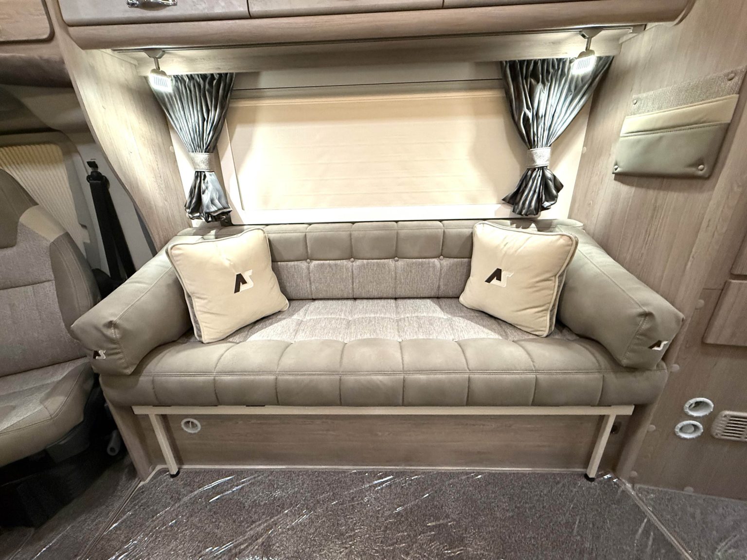 IMG_1113 - DerbyMotorhomes